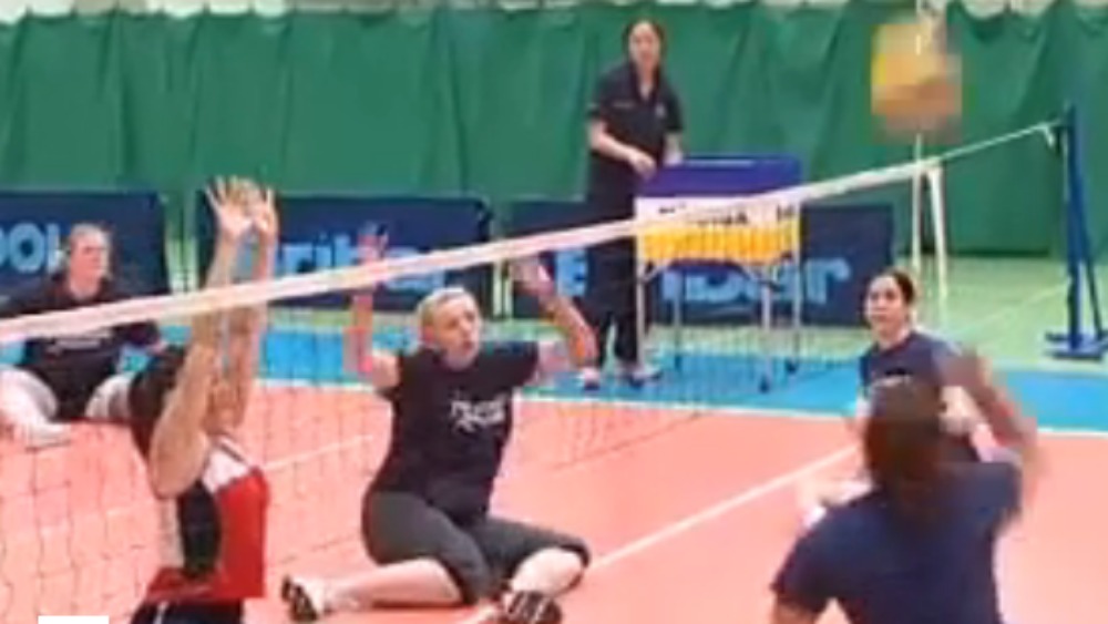 Paralympics volleyball training | ITV News Meridian