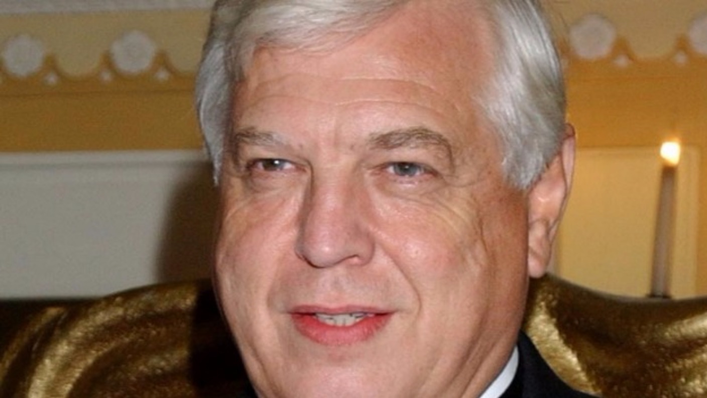 Broadcaster John Simpson thanks John Radcliffe team for saving his life ...