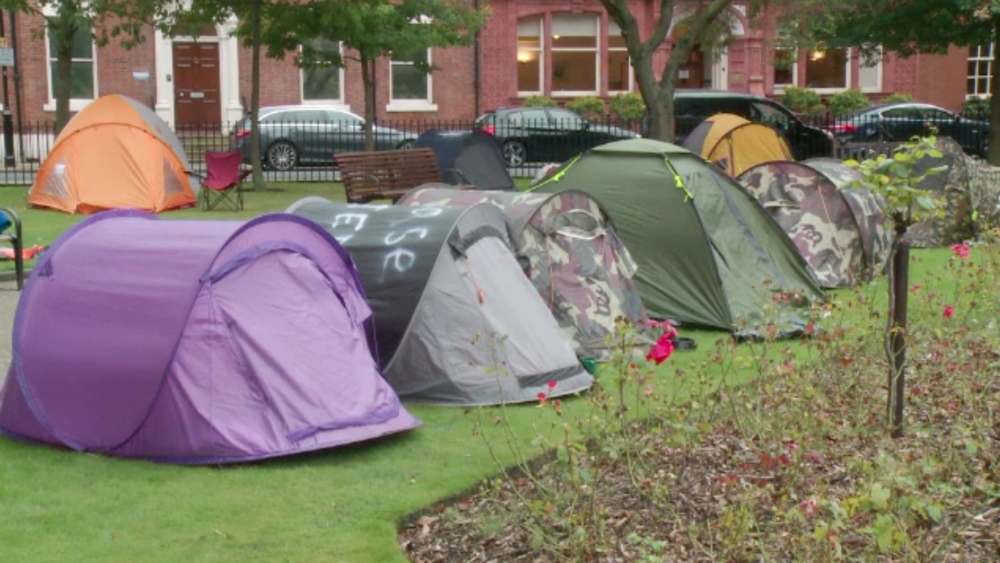 'Tent city' homeless protest moved after court order | ITV News Calendar