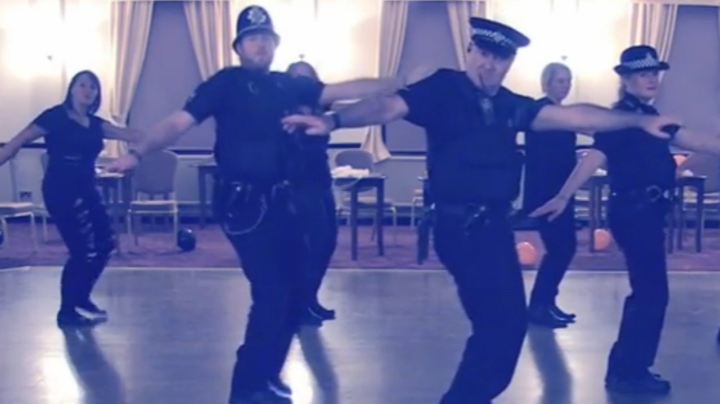 Cop idols: South Yorkshire Police release 'Thriller' dance video | ITV ...