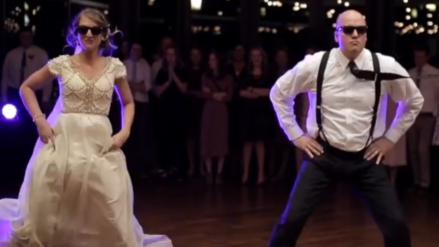 Father of the bride wedding dance goes viral thanks to unexpected ...