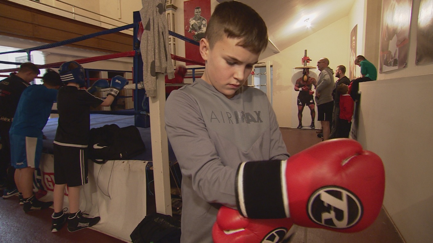 Young boxer loses weight and gains special sporting title | ITV News Wales