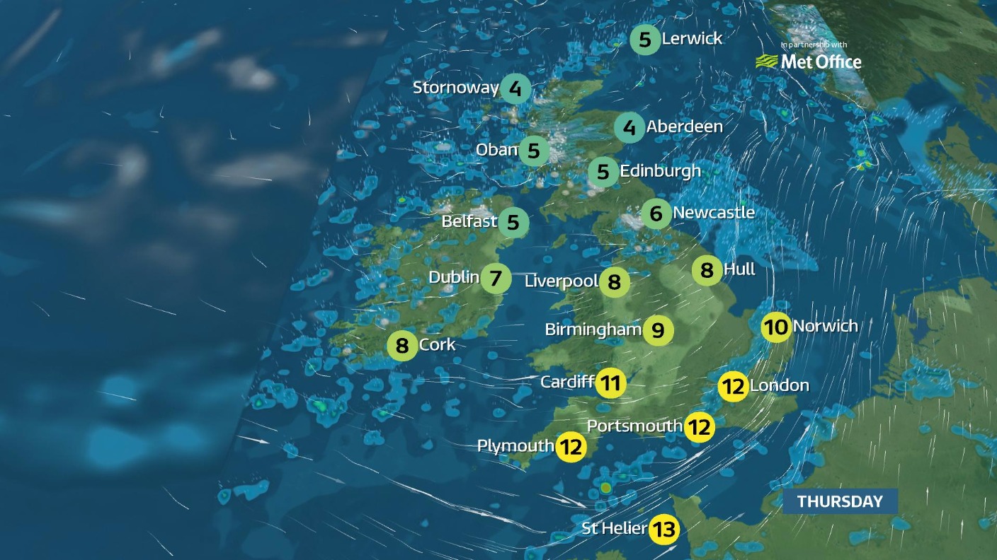 Sunshine and blustery showers | ITV News