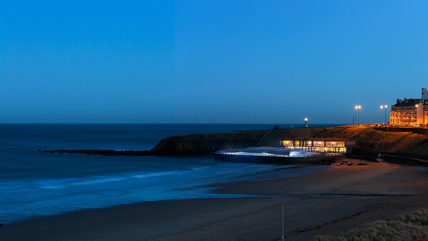 Dive in and help restore Tynemouth's outdoor pool | ITV News Tyne Tees