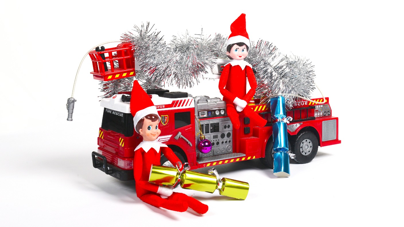 Elf on the Shelf assists safety campaign in Tyne and Wear | ITV News ...