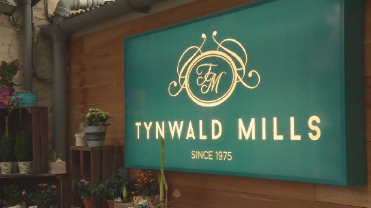 Biggest Channel Islands retailer buys out IoM department store | ITV ...