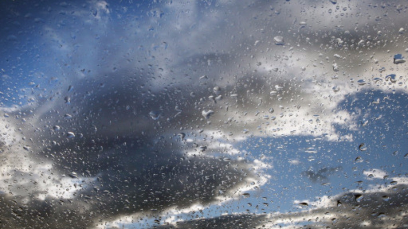 7 facts about the recent lack of rainfall in the islands | ITV News Channel