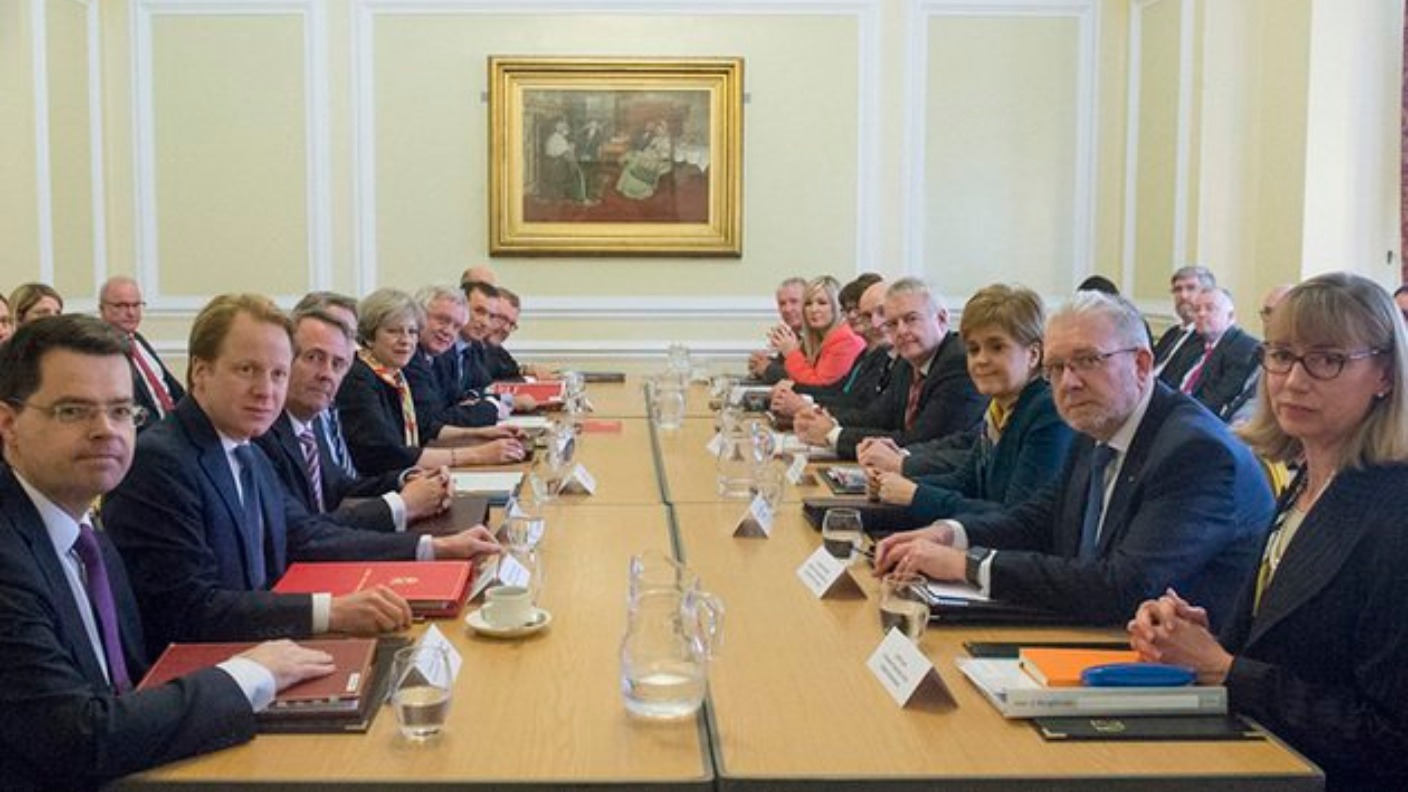 PM warns devolved administrations ahead of Brexit talks | UTV | ITV News