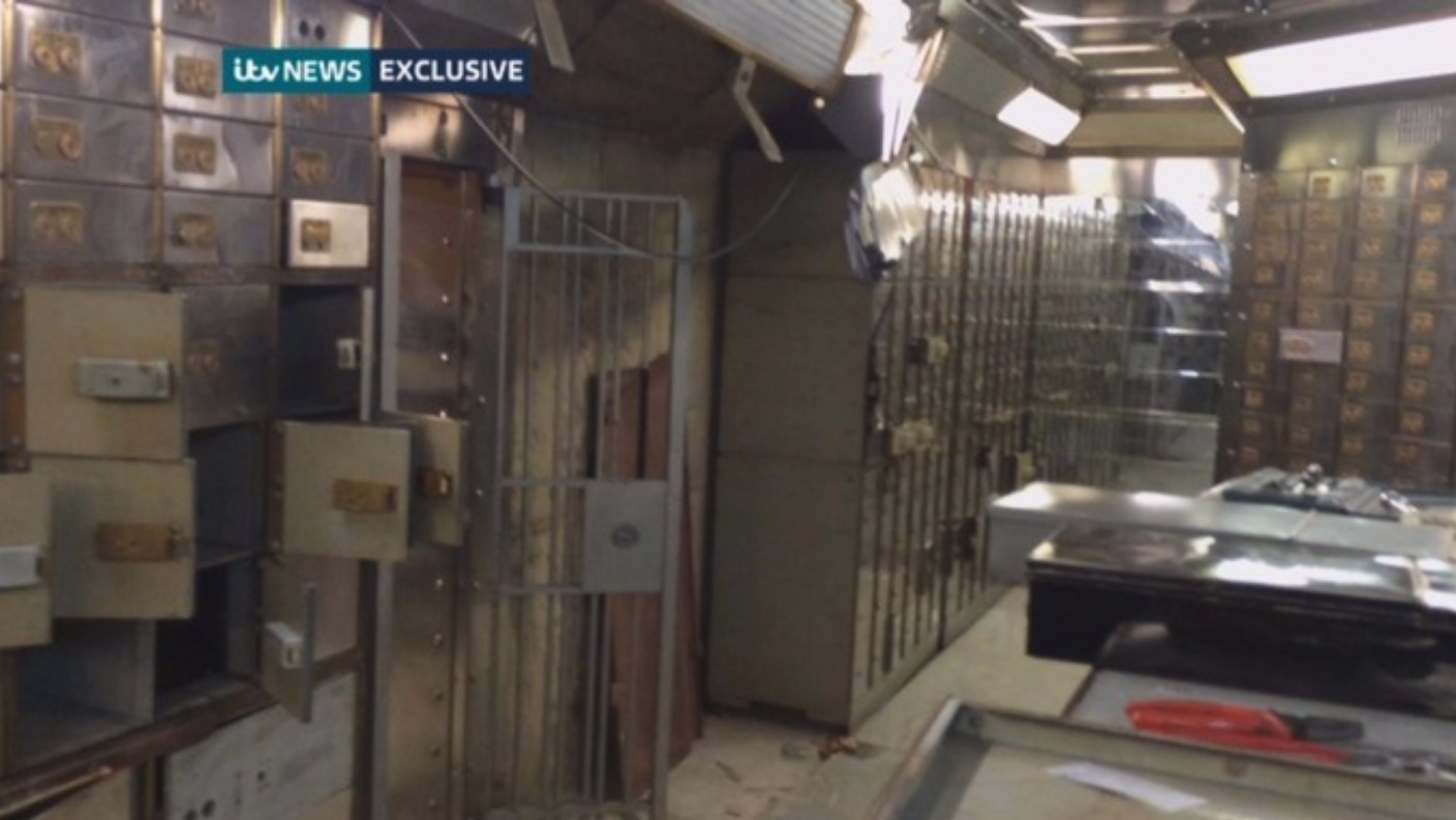 Cost of goods stolen in Hatton Garden robbery rises to £25 million ...