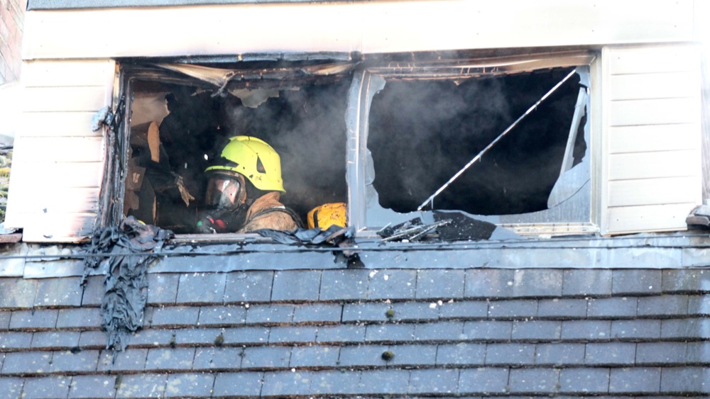 Man found dead in flat fire | ITV News Meridian