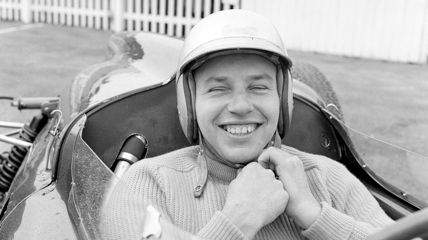 Formula One champion John Surtees dies aged 83 | ITV News