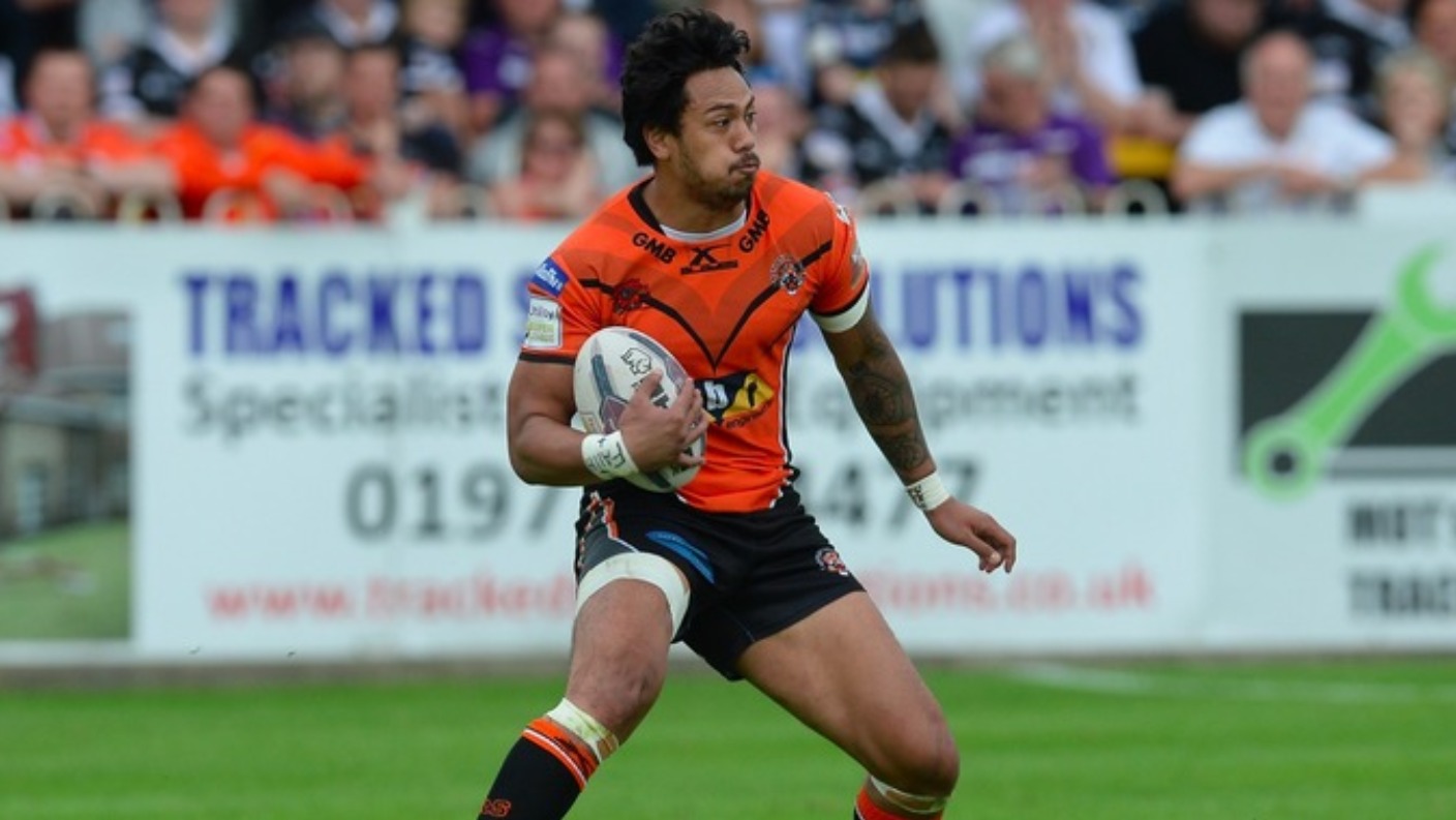 Ex-Castleford star Denny Solomona reveals desire to play for England ...