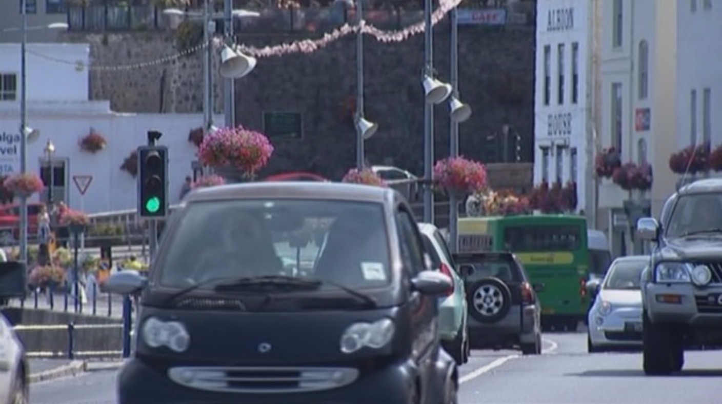 Police in Guernsey target pavement surfers | ITV News Channel
