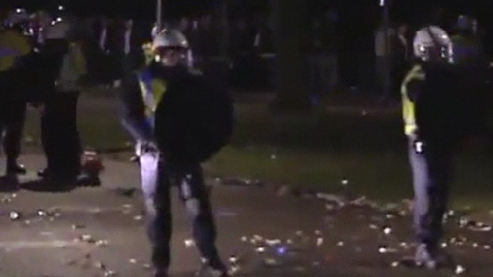 Six hurt after Facebook party sparks riots in the Netherlands | ITV News