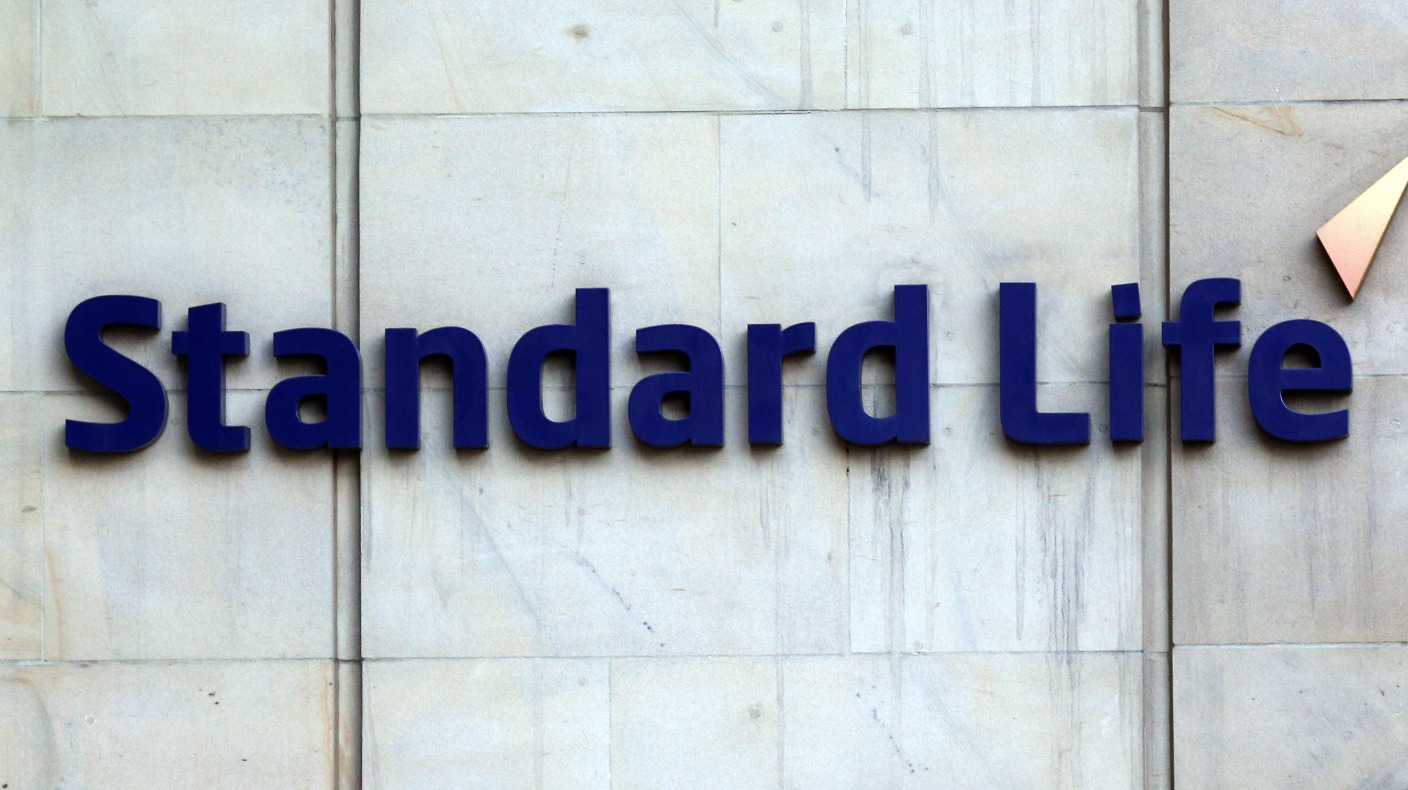800 jobs to be cut in £11bn Standard Life merger | ITV News