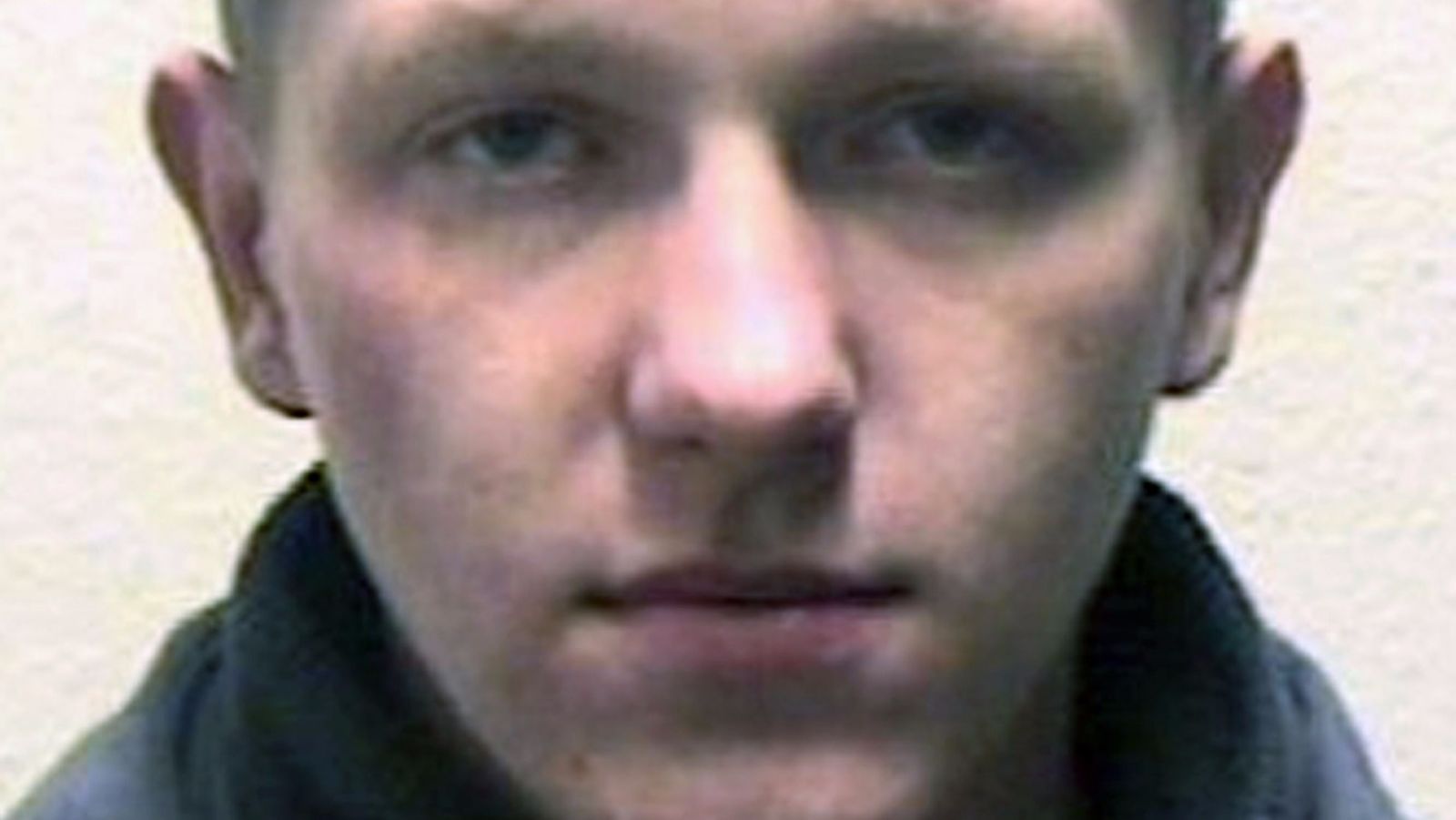 'Dangerous' prisoner escapes from hospital | ITV News 'Dangerous' prisoner escapes from hospital | ITV News