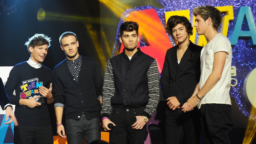 One Direction win trio of awards | ITV News