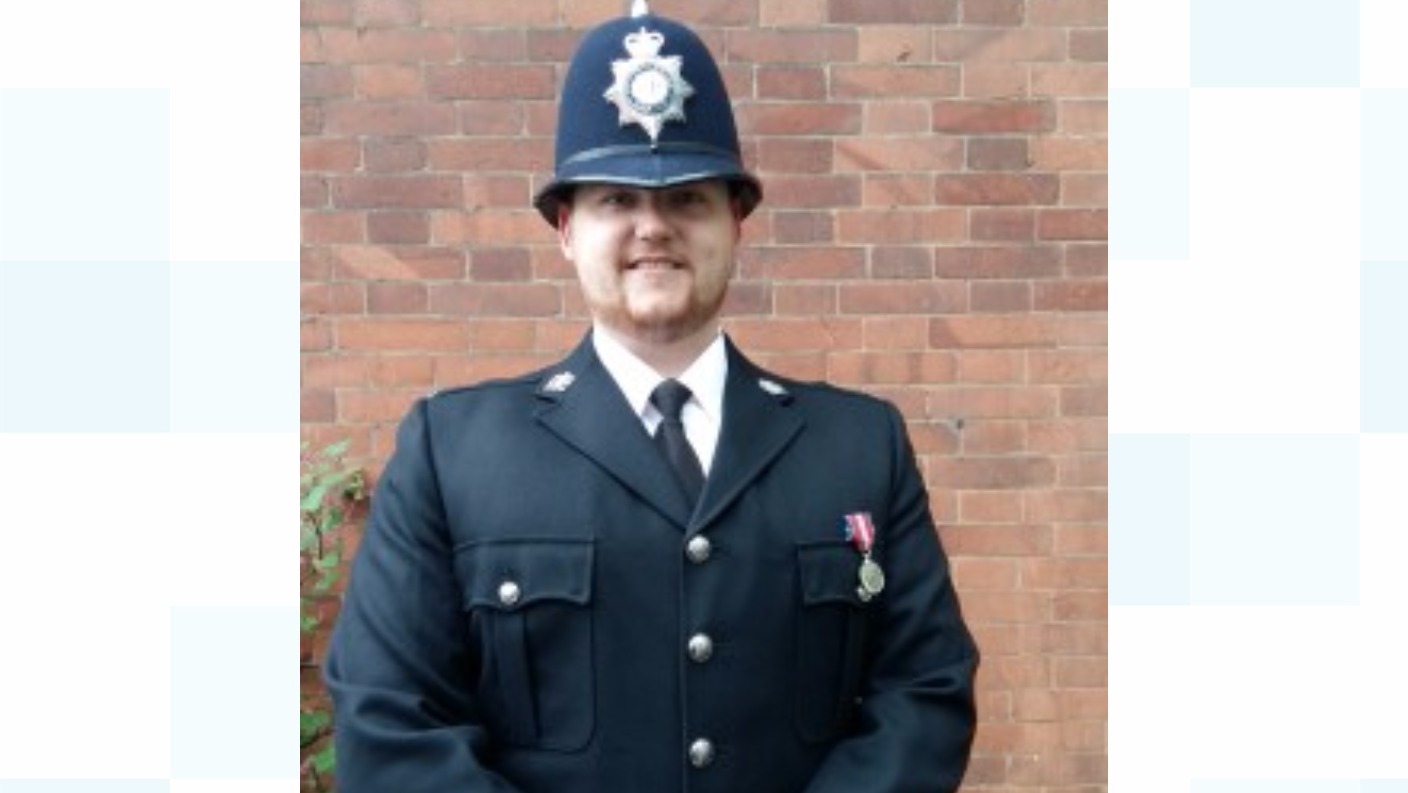 Off-duty Nottinghamshire Police officer nominated for Bravery Award ...