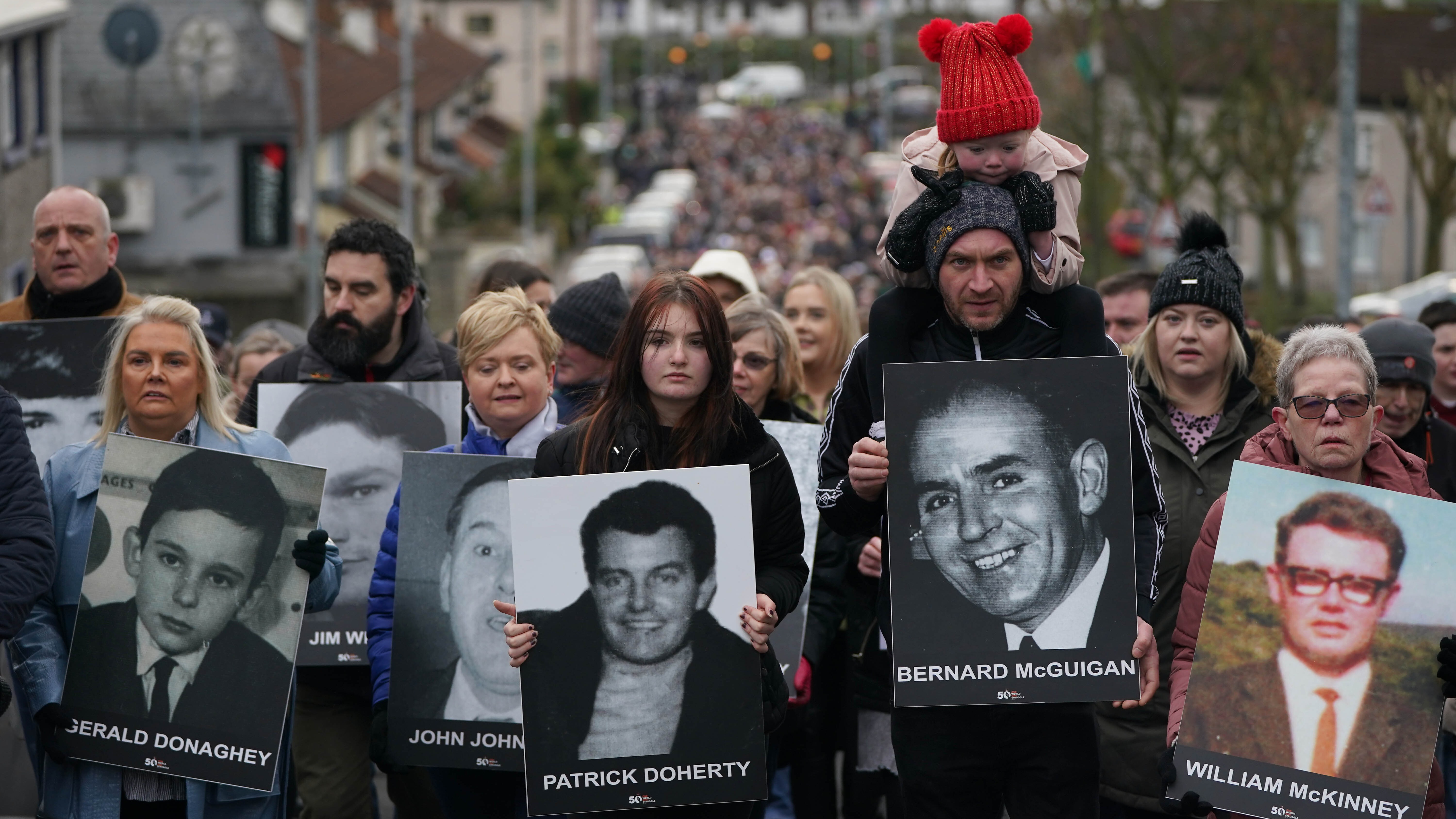 Victims' families lead Bloody Sunday walk of remembrance as Derry marks ...