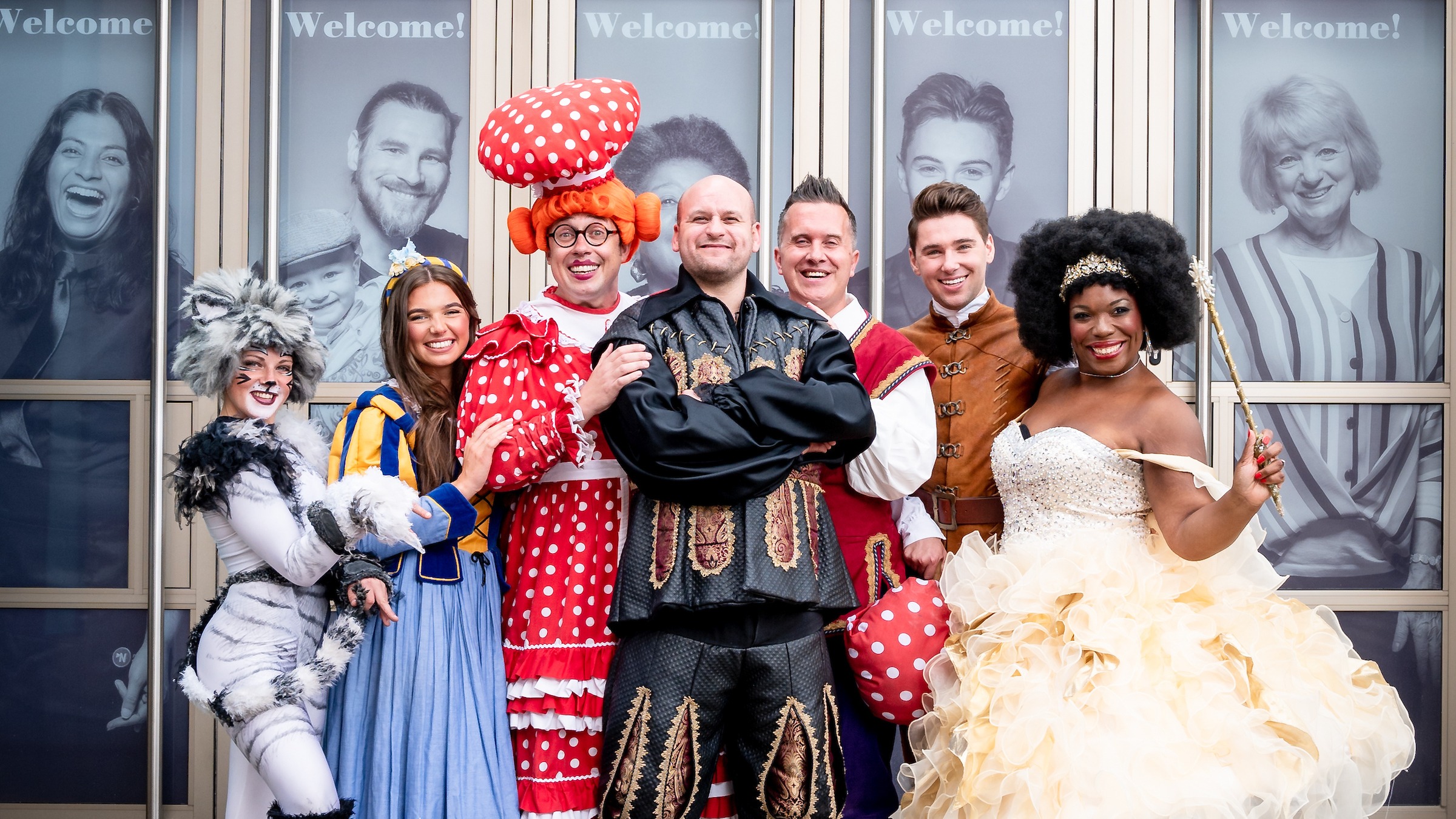 Panto cast at Northampton's Royal and Derngate theatre hit by Covid ...