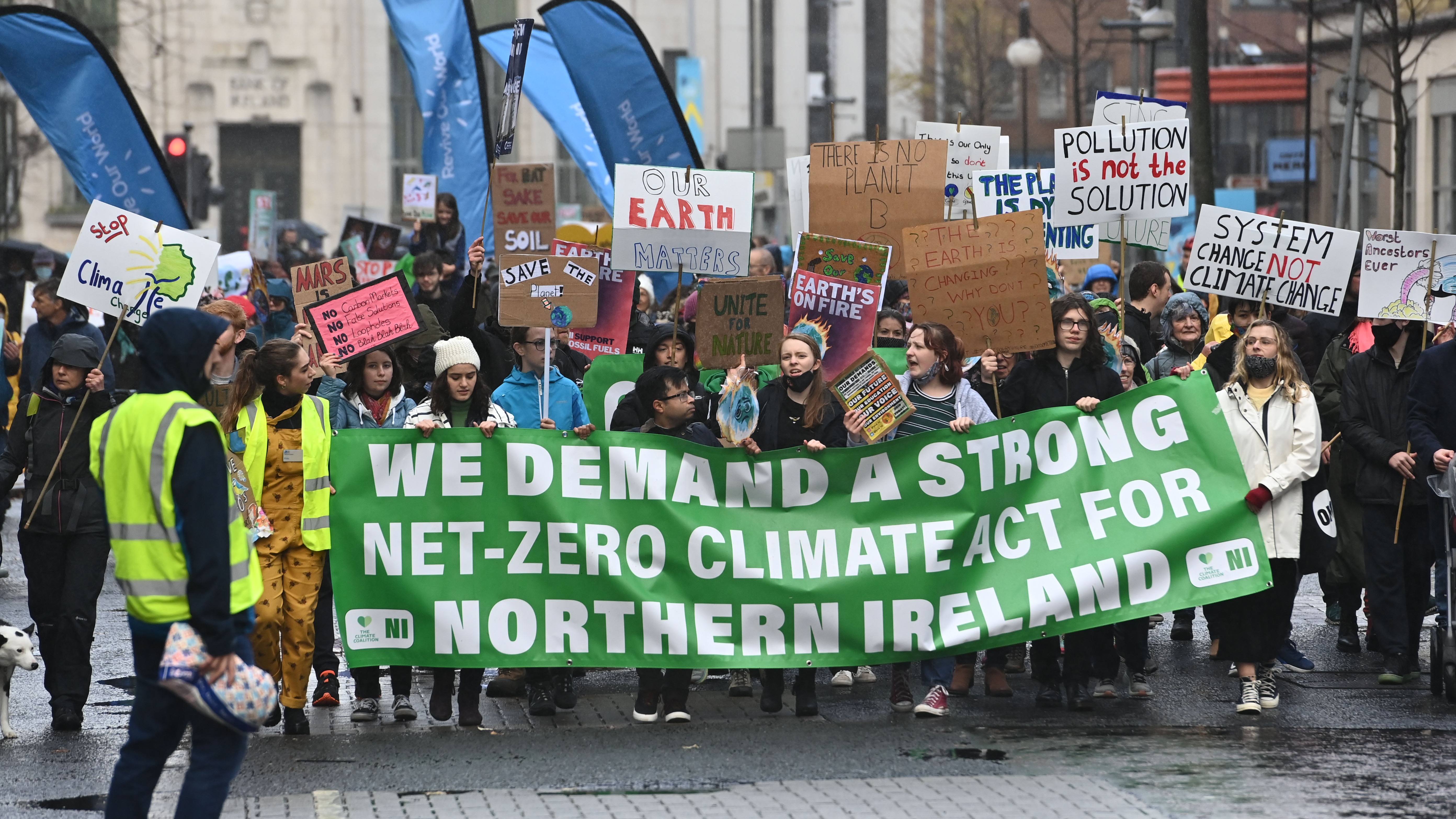 NI campaigners call for net zero climate target at Belfast rally | UTV ...