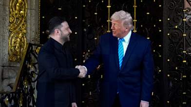 WATCH: Donald Trump and Volodymyr Zelenskyy speak after meeting for ...