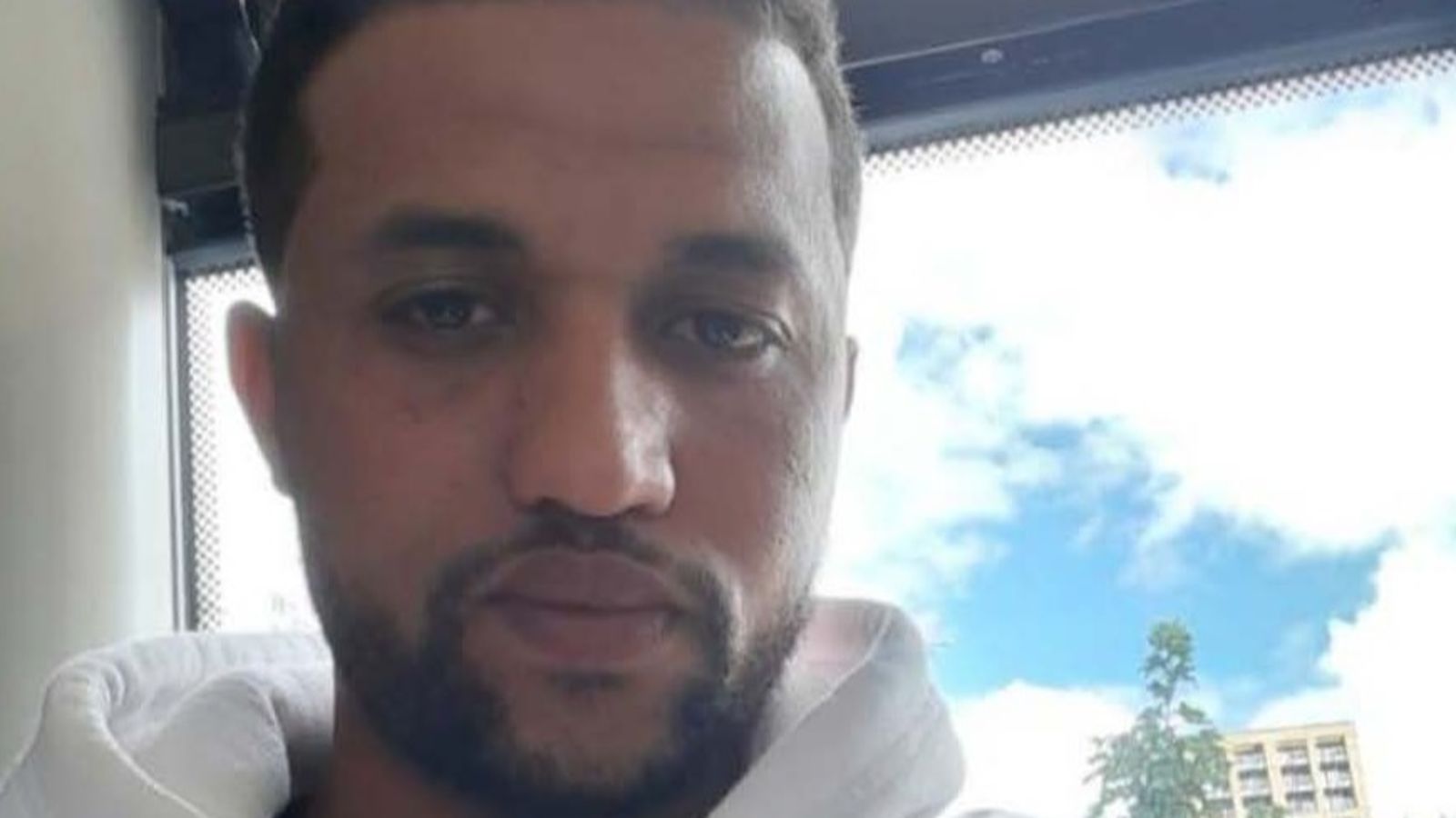 Met Police Search For Man After Teenage Girl Sexually Assaulted On