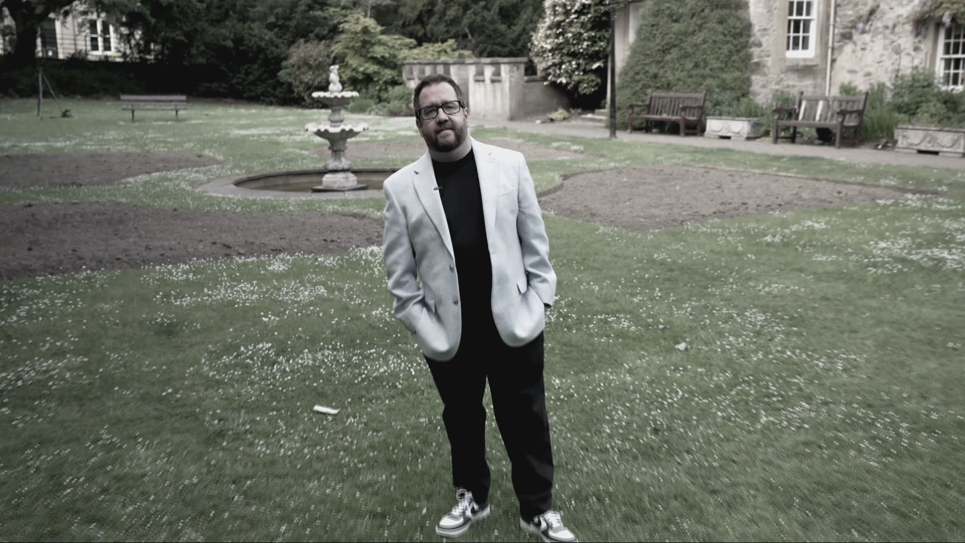 Scottish Borders Council leader launches rap song | ITV News Border