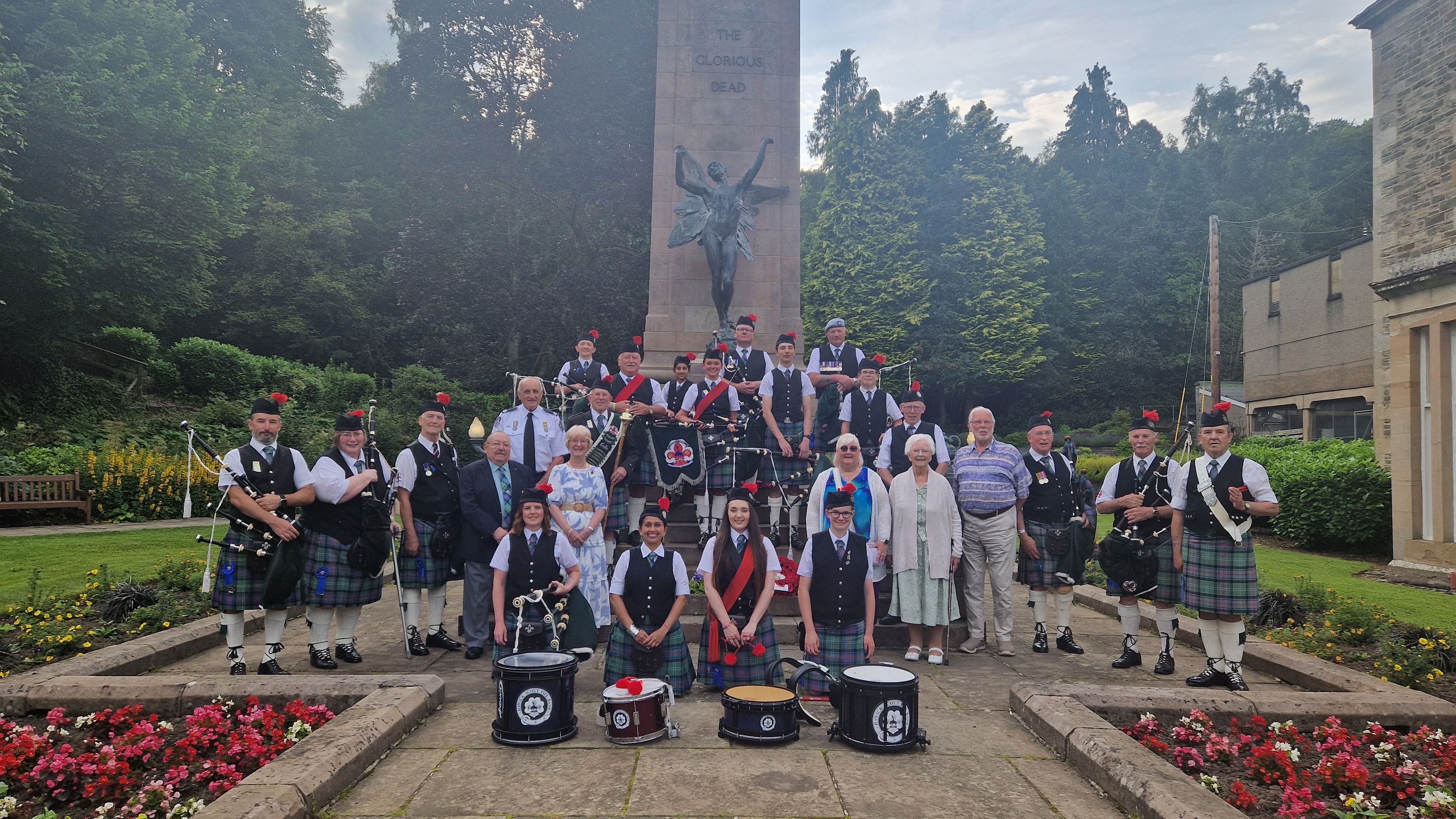 Hawick pipe band honours former member who died in Normandy eighty ...