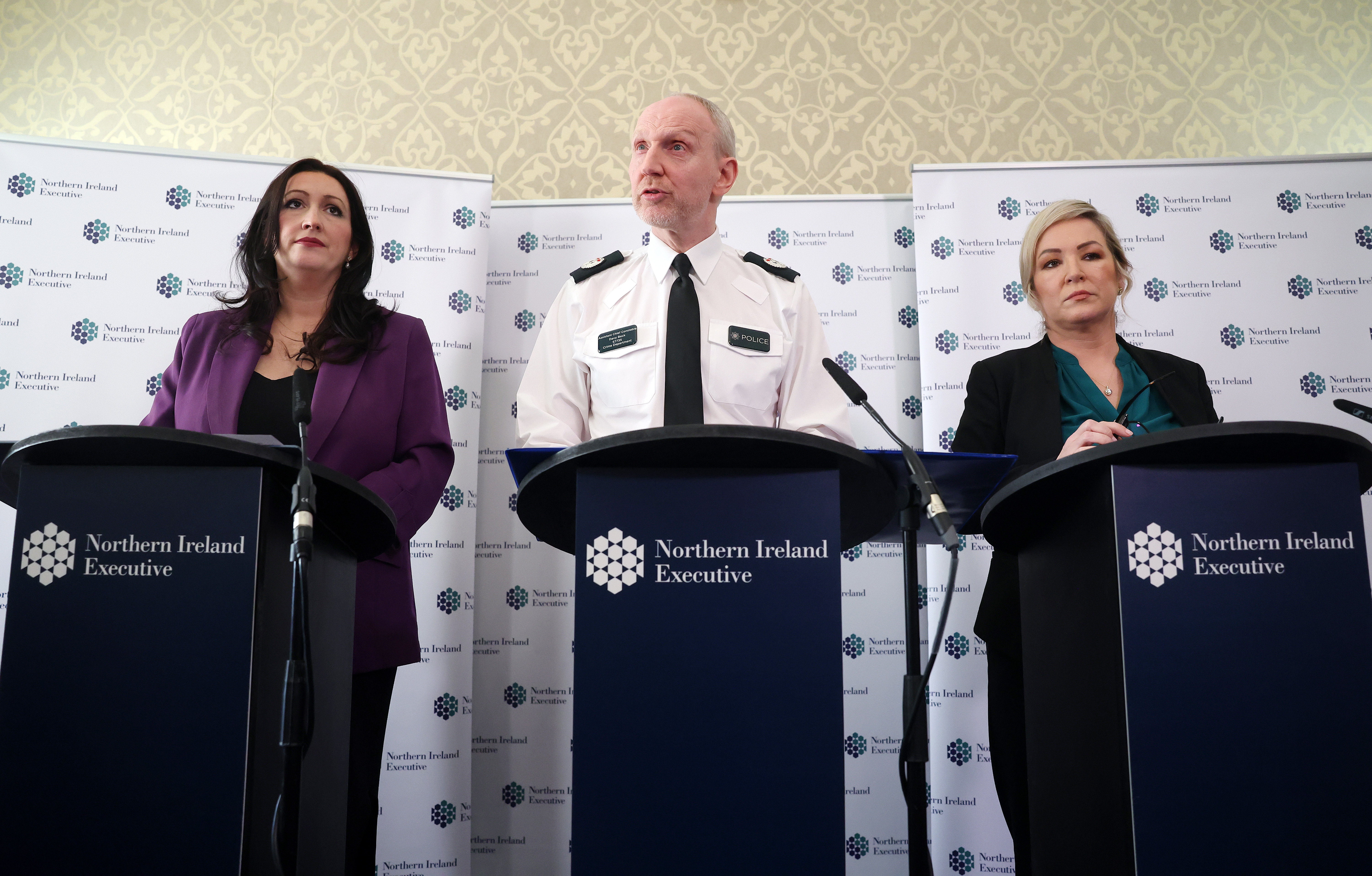 Northern Ireland braces itself for red alert as Storm Éowyn approaches ...