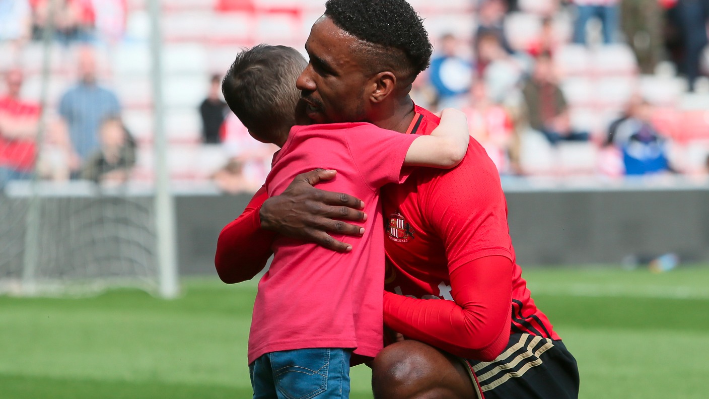Jermain Defoe in tears as he talks about his special bond with ...