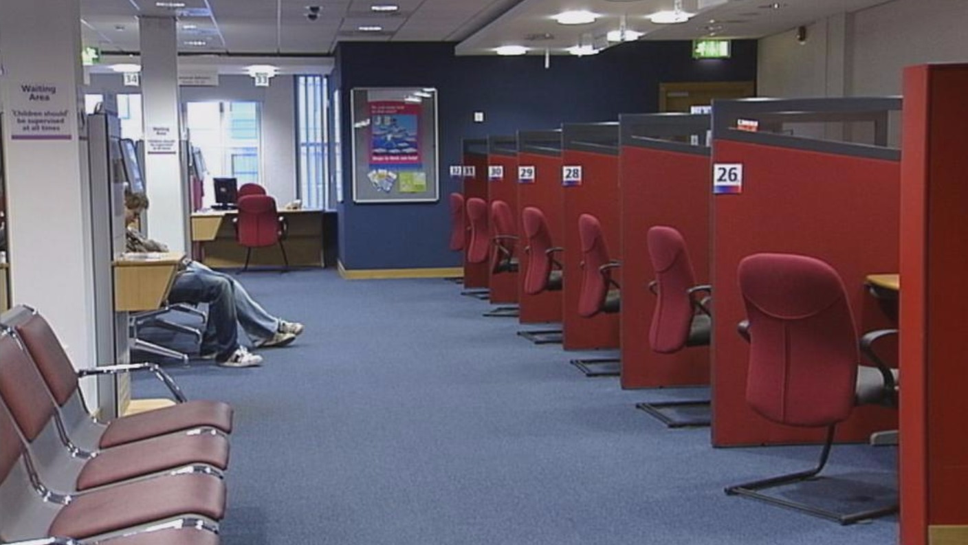 125 new jobs in NI to deliver universal credit services | UTV | ITV News