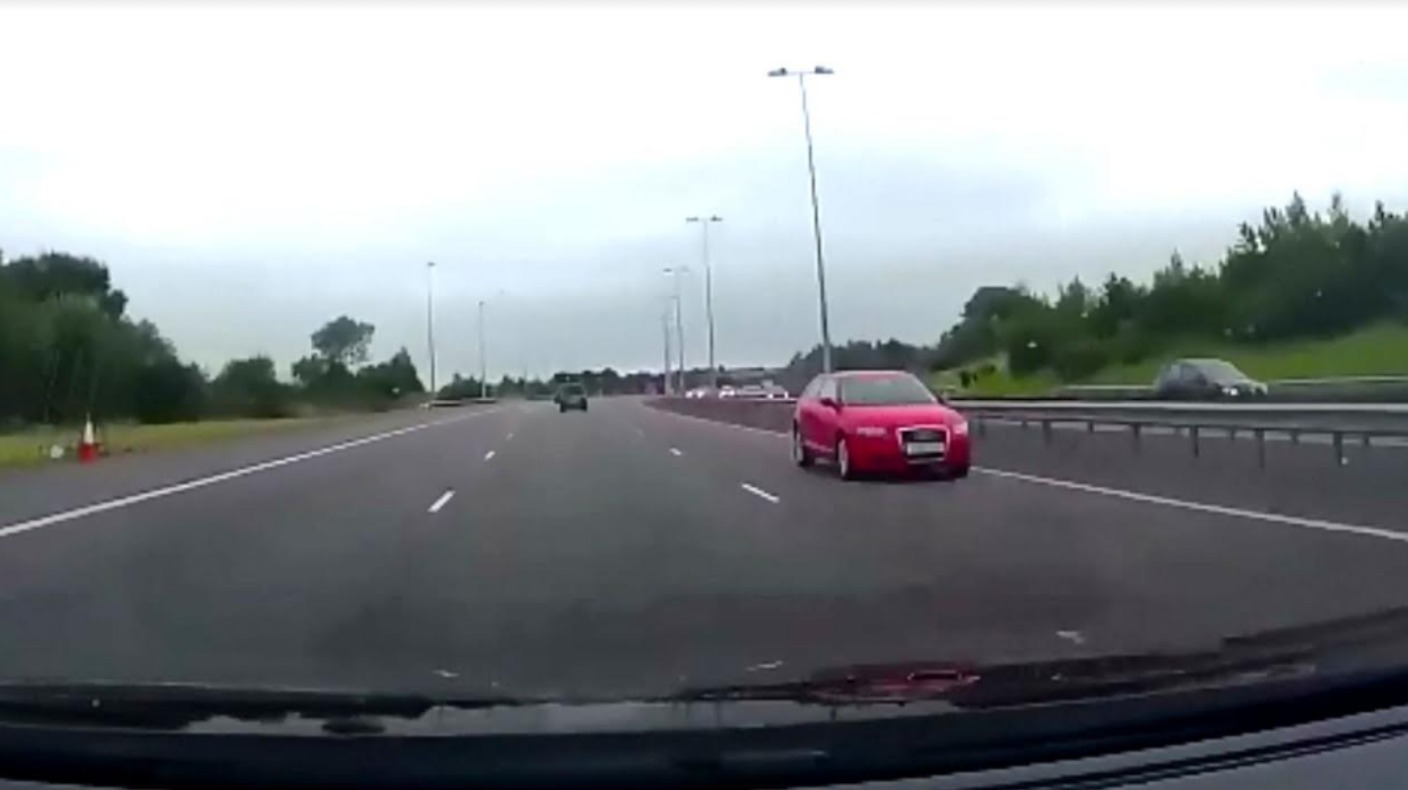 Car drives the wrong way on the motorway before crashing | ITV News Central