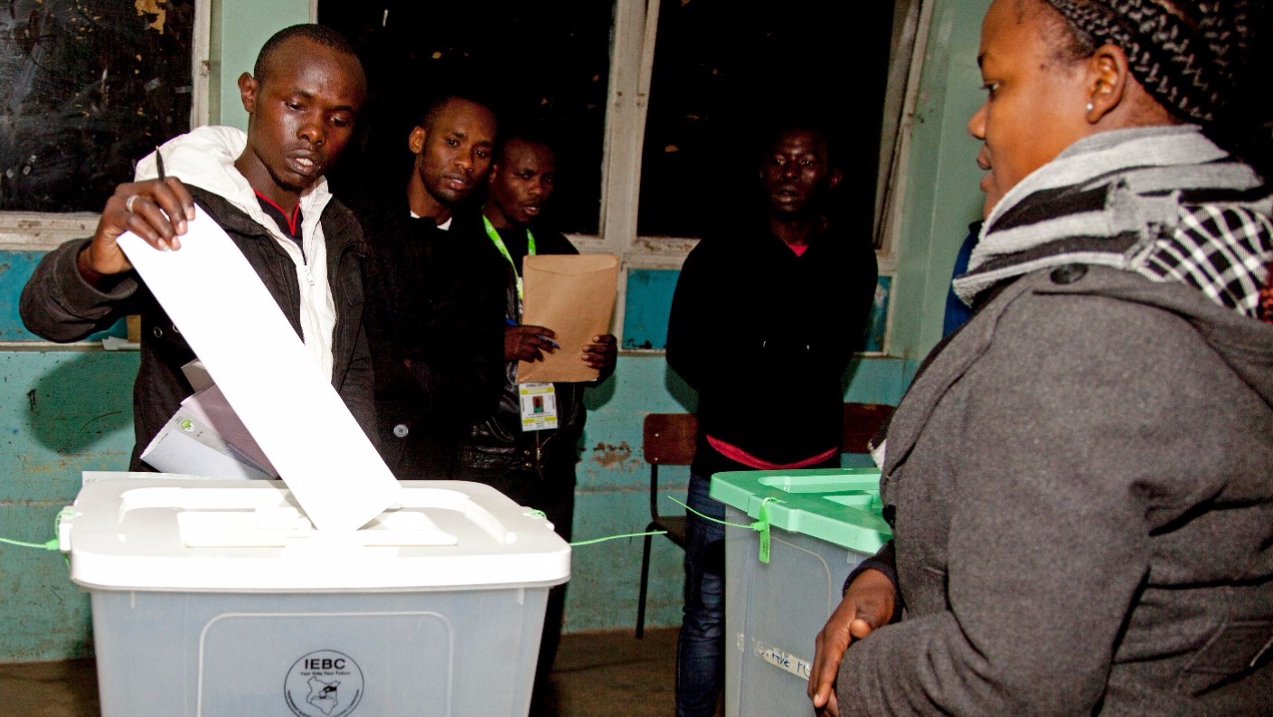 Kenya votes to elect next president amid fears of violence | ITV News