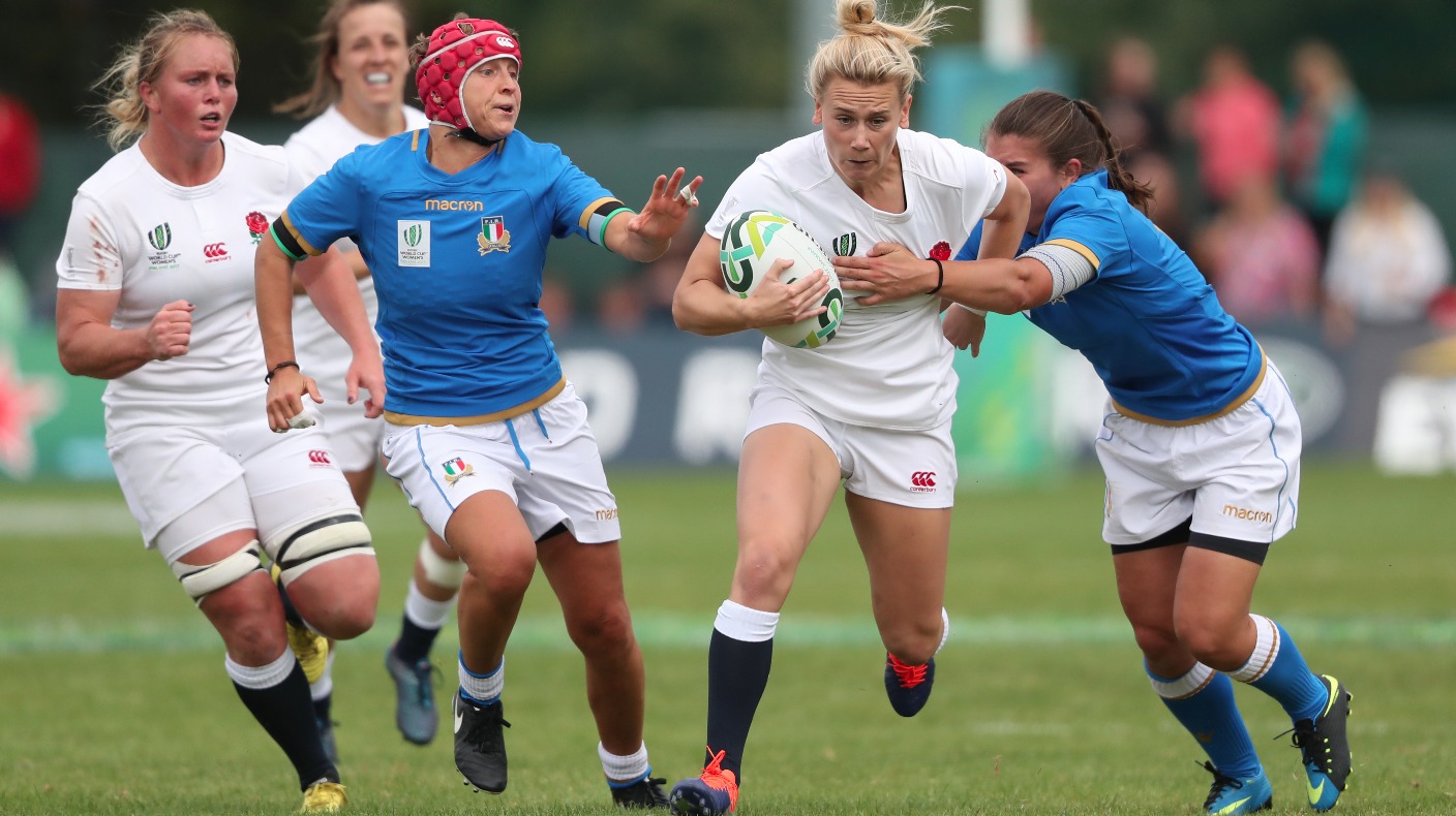 England run in ten tries against Italy to keep World Cup defence on ...
