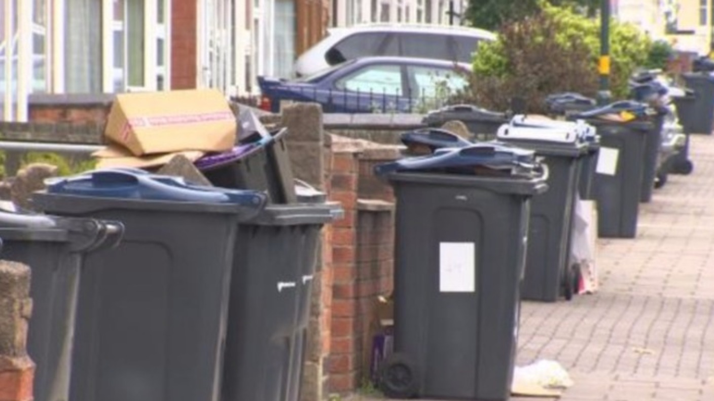 Birmingham bin strike on hold: What you need to know | ITV News Central