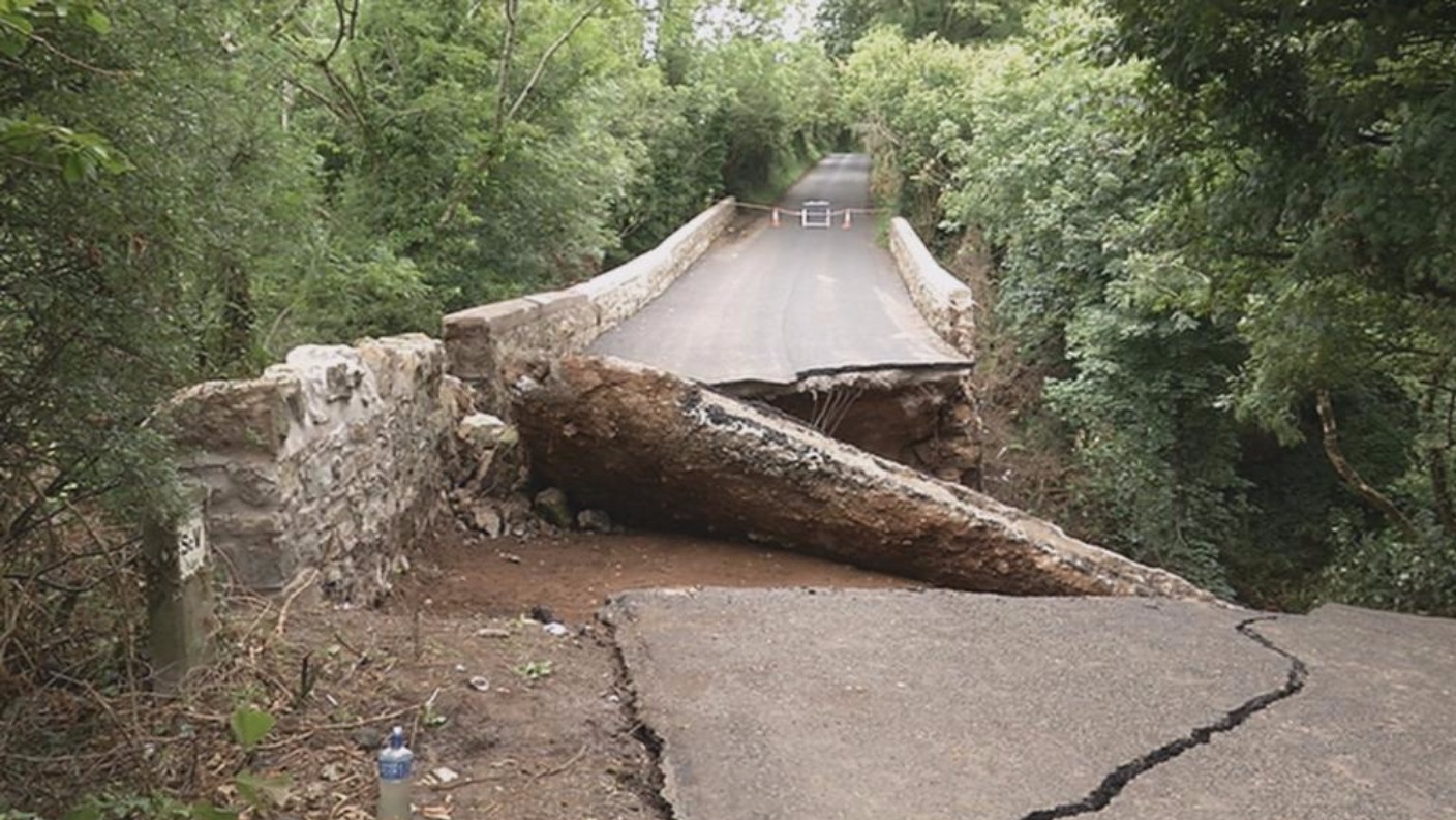 Investigation into Desertmartin partial bridge collapse | UTV | ITV News