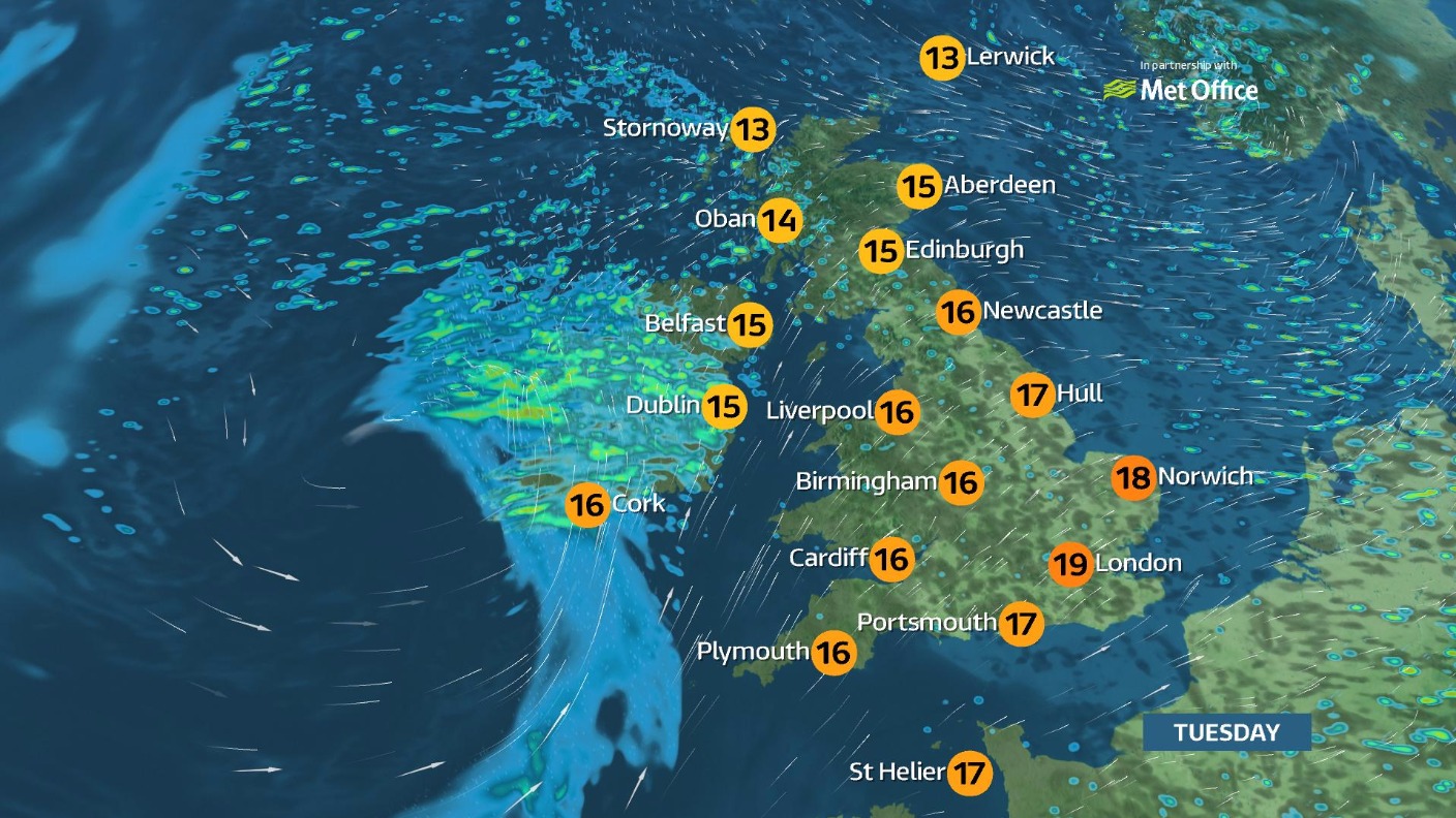 Weather: Wet and very windy tonight | ITV News