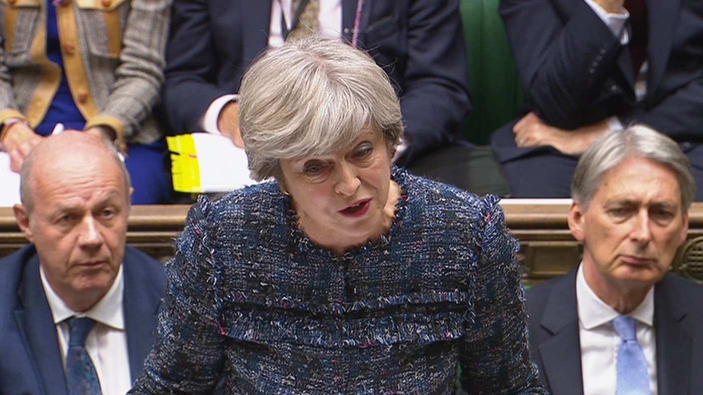 May accused of 'downright lie' over police officer pay rises | ITV News