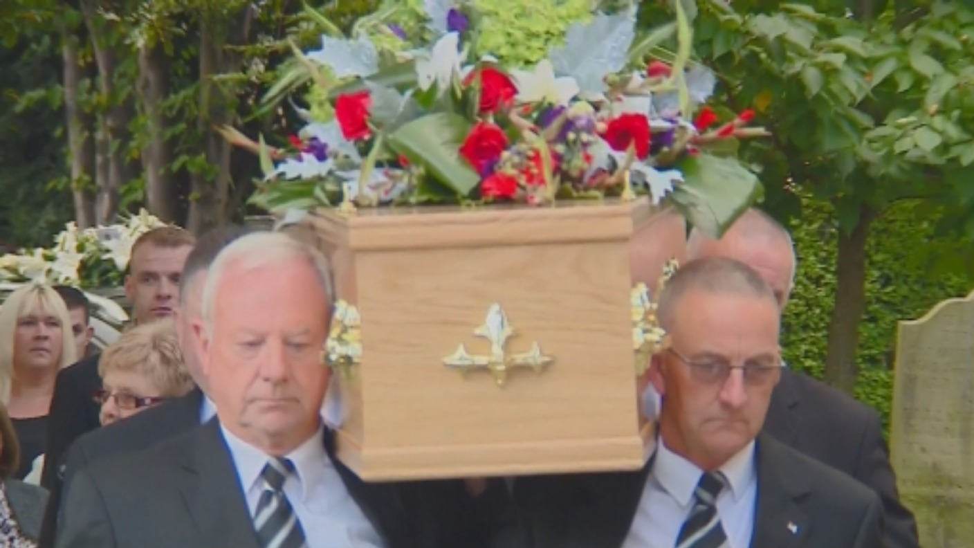 Funeral of broadcasting legend Mike Neville | ITV News Tyne Tees