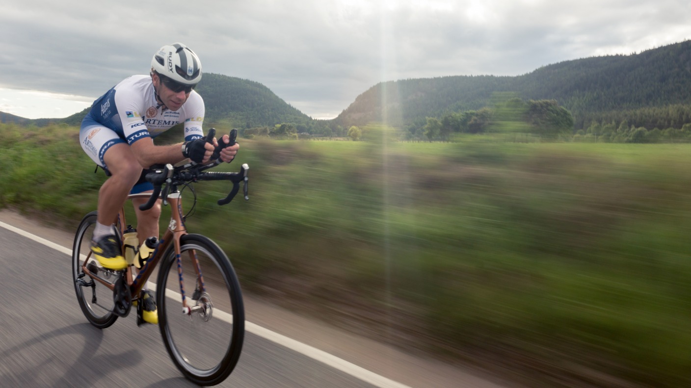 World record cyclist showcases beauty of D&G in new video | ITV News Border