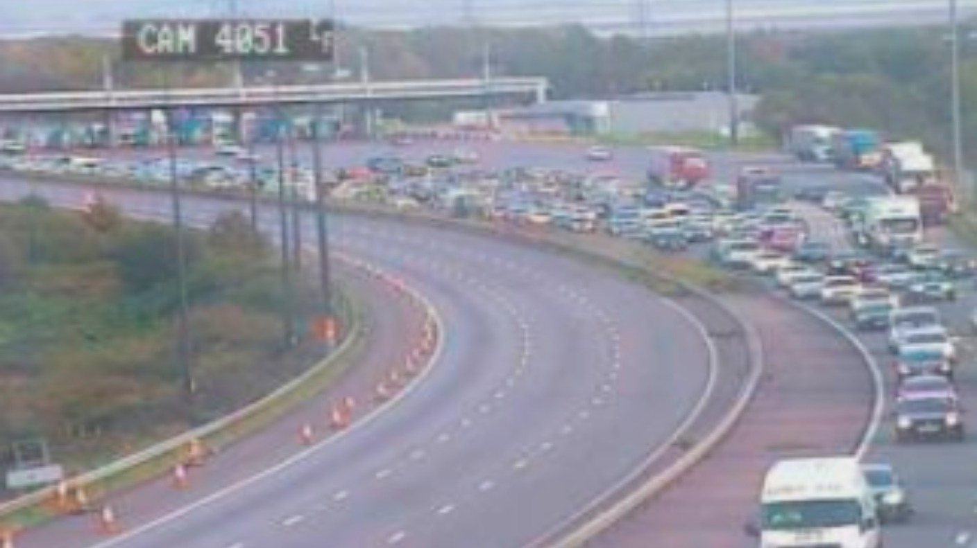 10 miles of delays on M4 after serious crash | ITV News Wales