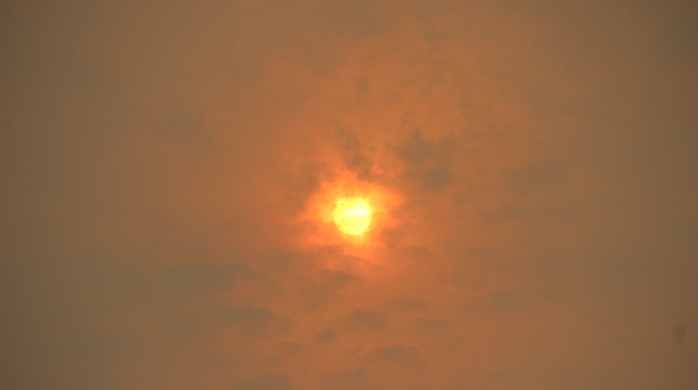 Why do we have such a "red" sun today in the Channel Islands? Sophia ...