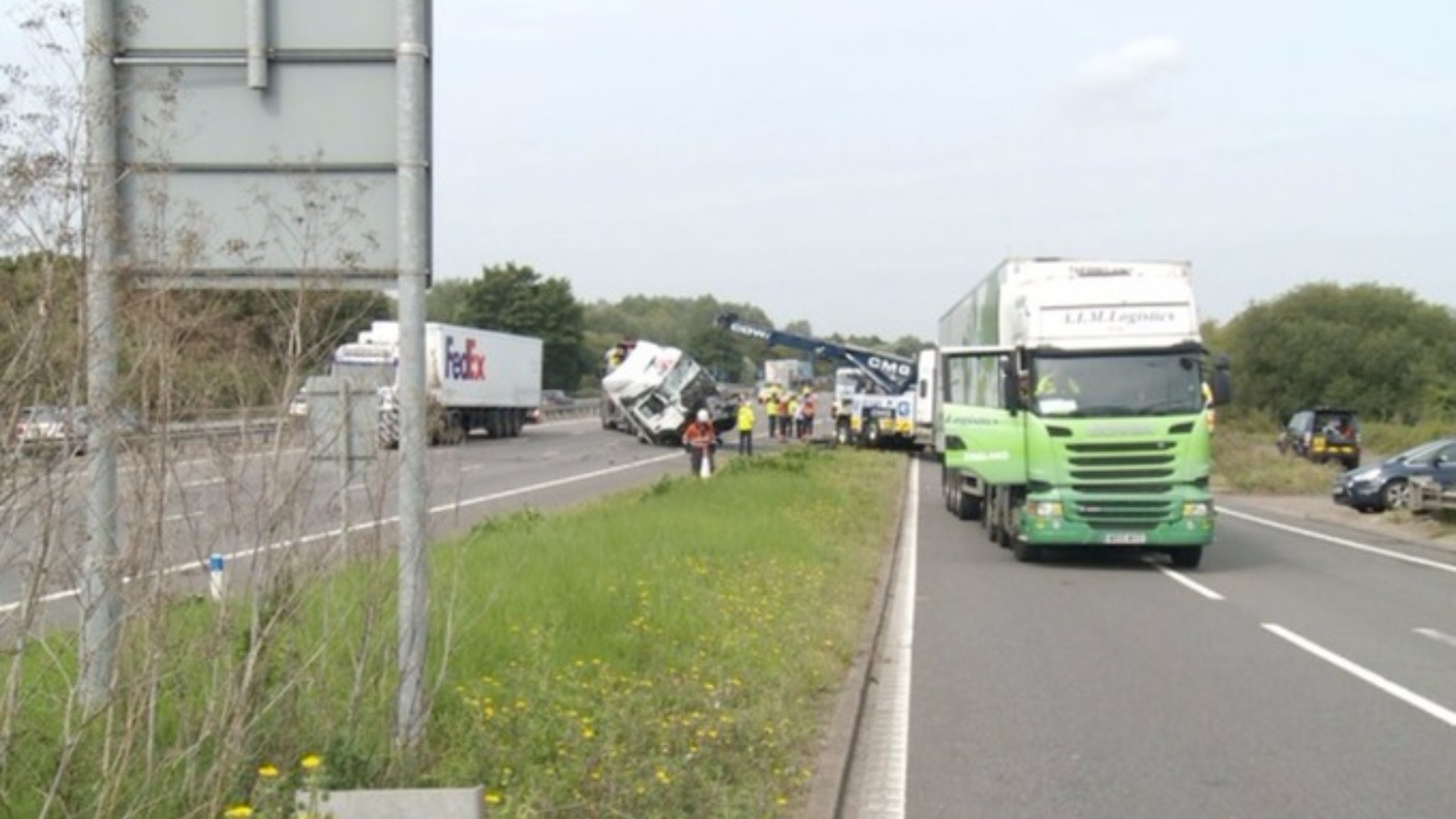 M1 crash lorry drivers plead not guilty | ITV News Central