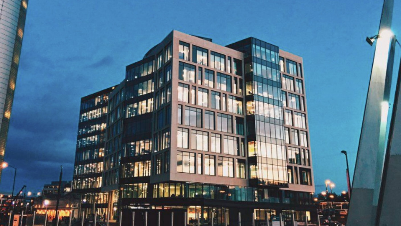 Finance firm to create 200 new jobs in Cardiff | ITV News Wales