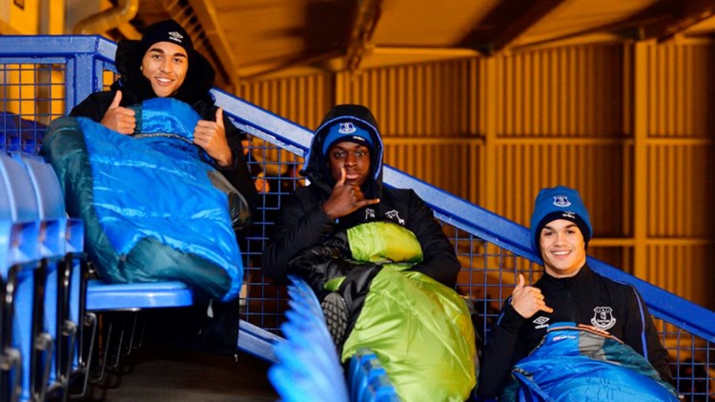 Everton players and fans sleep outdoors to raise funds for the homeless ...