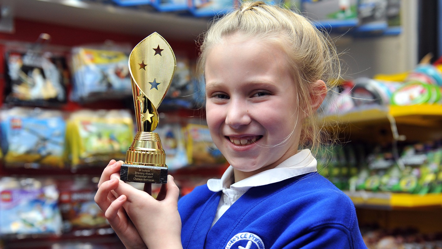 Schoolgirl saved gran's life with quick-thinking 999 call | ITV News ...