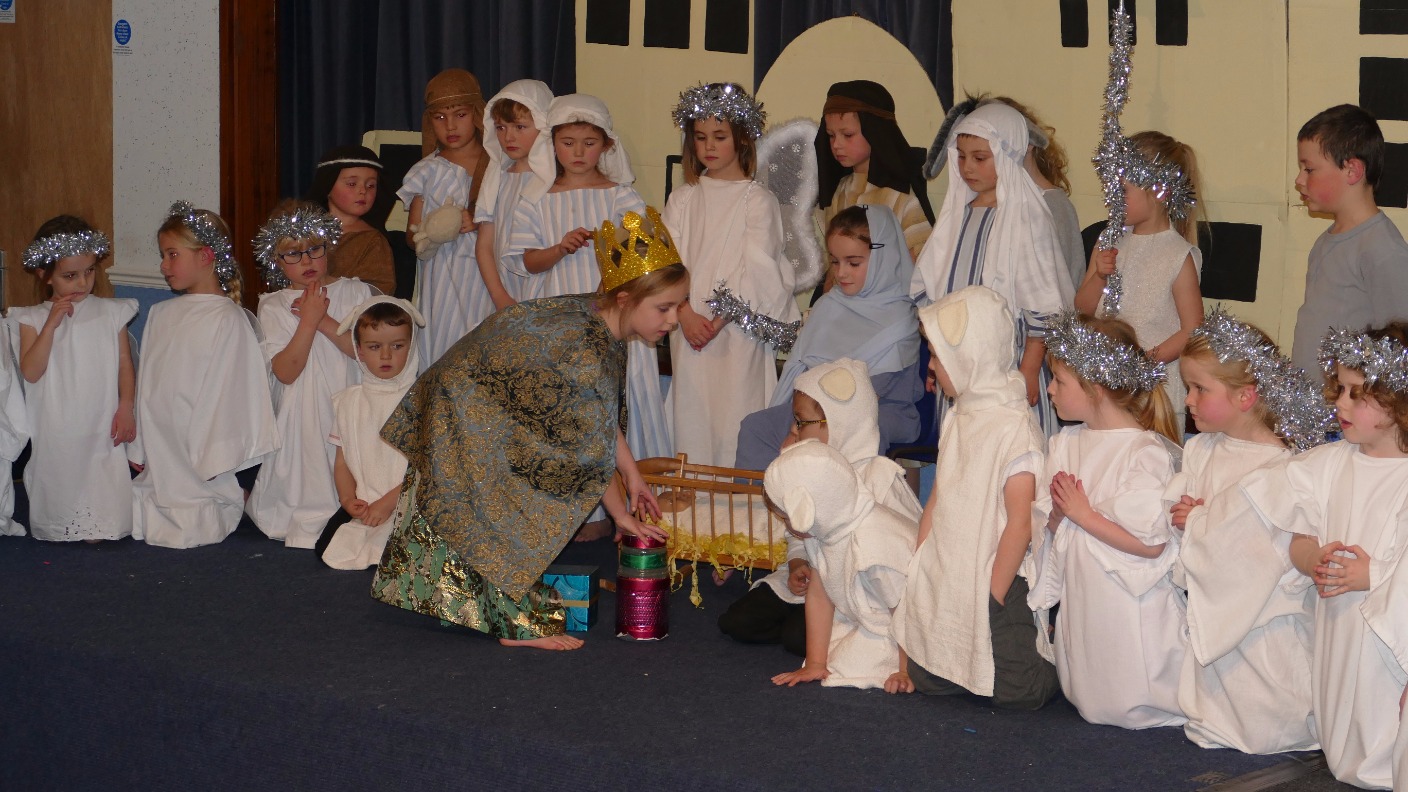 Children in Alderney perform annual Christmas Nativity | ITV News Channel