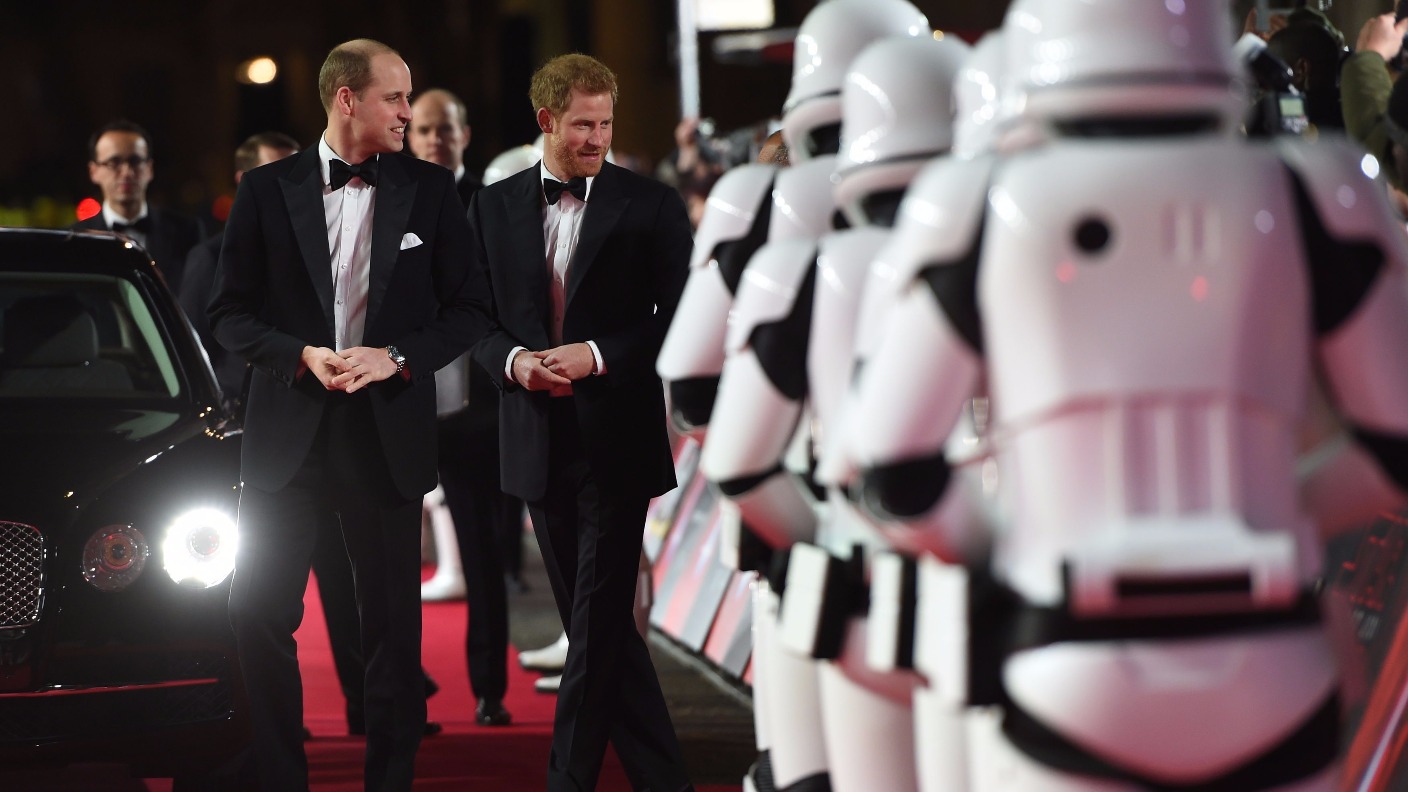 William and Harry royal Stormtroopers for the night at The Last Jedi ...