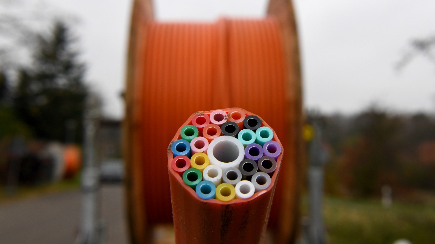 Russia rejects 'mind-boggling' claim they could cut internet cables ...